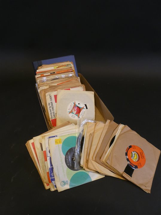 EP-SKIVOR. – Auktionshuset i Örebro AB