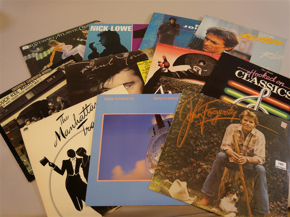 LP-SKIVOR. Bl.a Paul Young, CCR, Rod Stewart – Auktionshuset i Örebro AB