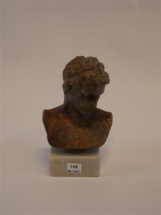 BYST. H. 21 cm – Auktionshuset i Örebro AB