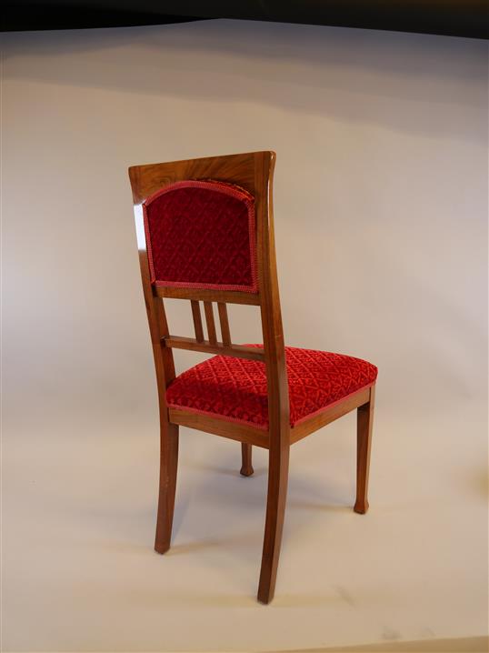 STOLAR 4 st. 1910/20-tal – Auktionshuset i Örebro AB