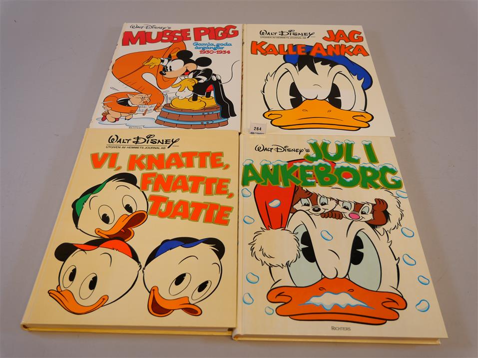 WALT DISNEY 4 st böcker bl a Kalle Anka och Musse Pigg – Auktionshuset i Örebro AB